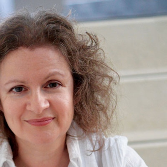 Dr Deborah Dean gives evidence in Parliament on the class ceiling in ...